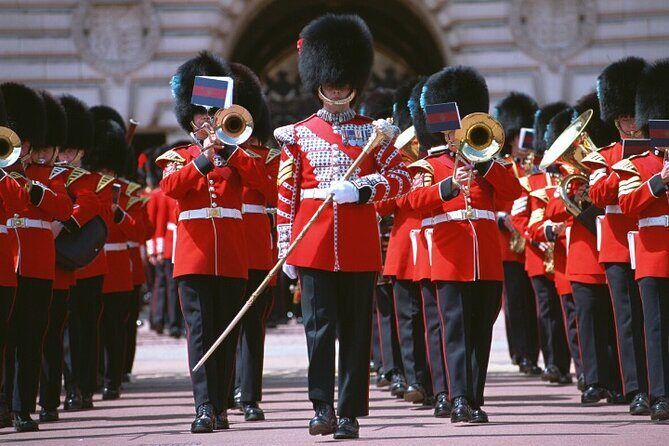Changing of the Guard Walking Tour in London at Buckingham Palace - A Deep Dive into What Makes This Tour Stand Out