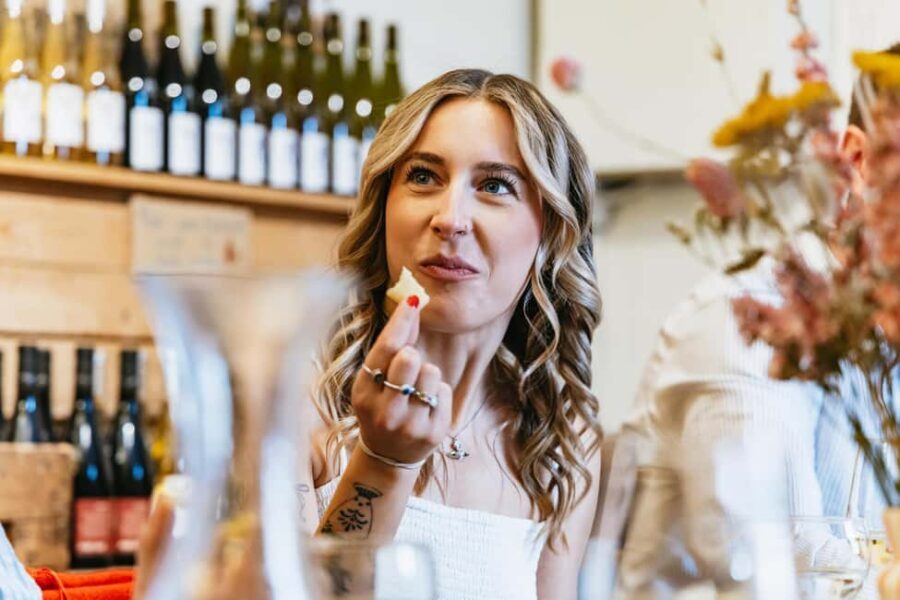 Cheese & Wine Tasting in Montmartre with Local Cheesemonger - Why This Tour Works