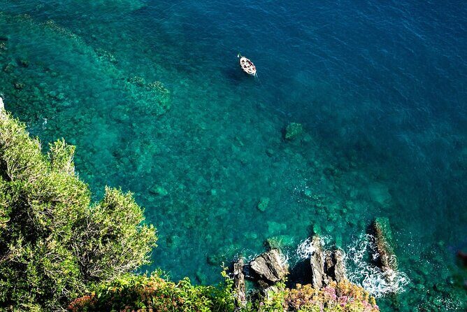 Cinque Terre Hybrid Boat Tour from Monterosso - FAQs