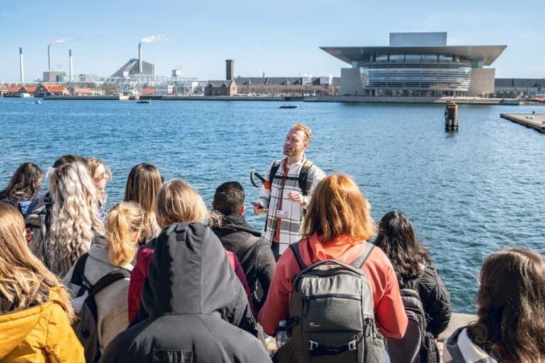 Copenhagen: Group Walking Tour - City Highlights - 2 Hours - The Guide Experience