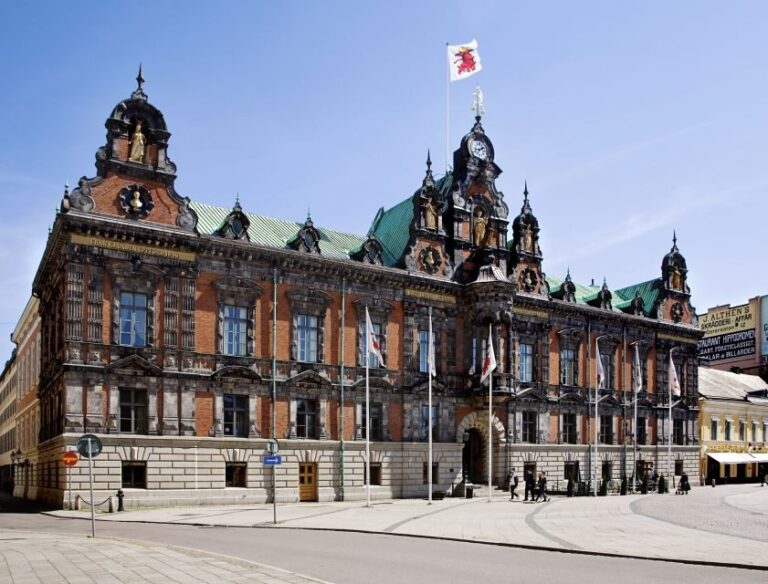 Copenhagen: Tour Across the Øresund Bridge to Lund and Malmö - The Itinerary in Detail