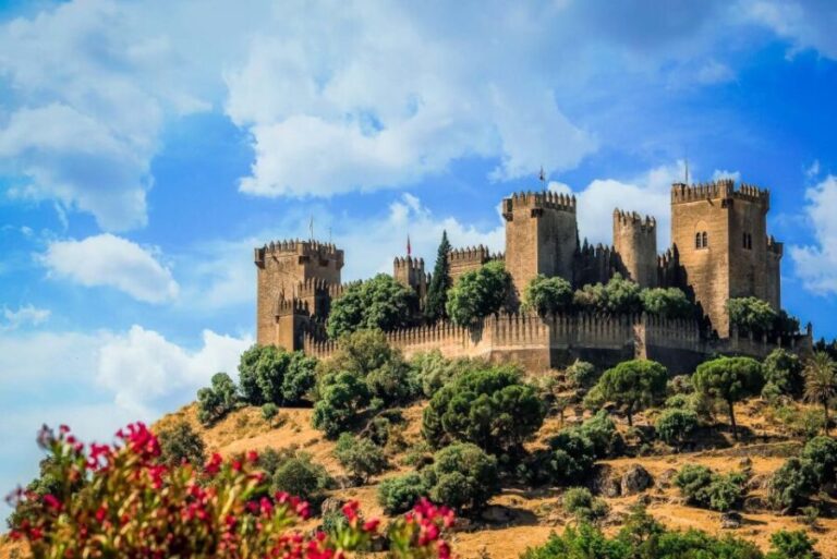 Córdoba: Almódovar Castle Entrance Ticket - Exploring the Castle: Towers, Walls, and Views