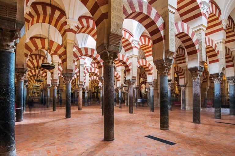 Córdoba Guided Tour of the Mosque, Jewish Quarter & Alcazar - How Do the Cost and Value Stack Up?