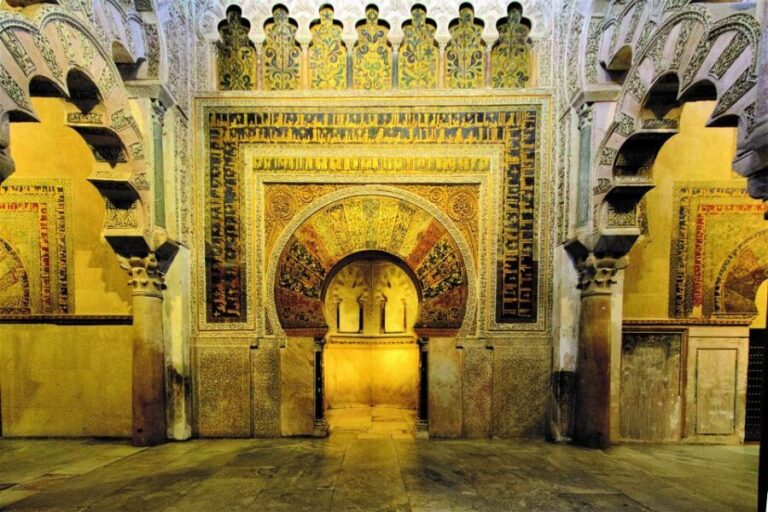Córdoba: Mosque-Cathedral & Alcazar Guided Tour - An In-Depth Look at Córdoba’s Key Monuments