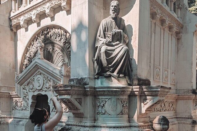 Darkside Tour of Bucharest - small group - FAQ: Common Questions about the Darkside Tour of Bucharest