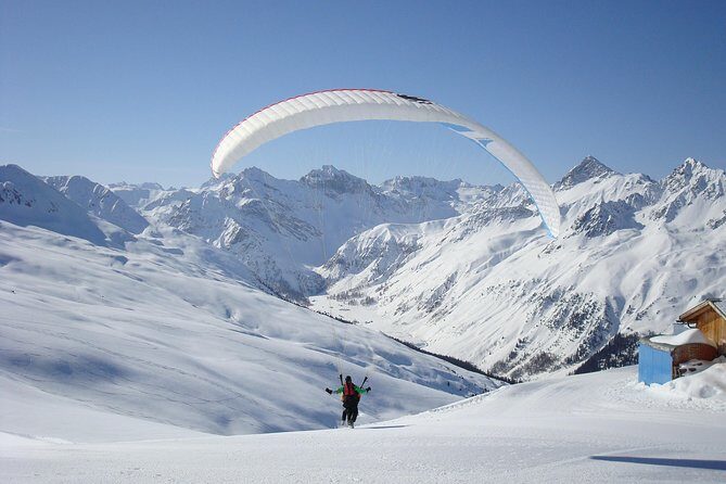 Davos Absolutely Free Flying Paragliding Tandem Flight 1'000 Meters High - The Real Value of the Experience