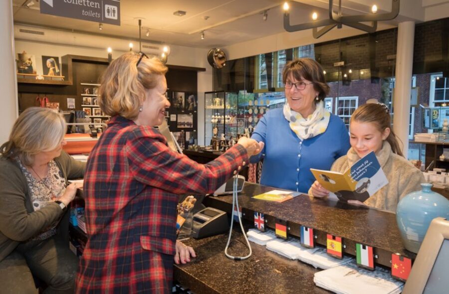 Delft: Vermeer Centrum Delft Museum Entry Ticket - Why Visit the Vermeer Centrum Delft?