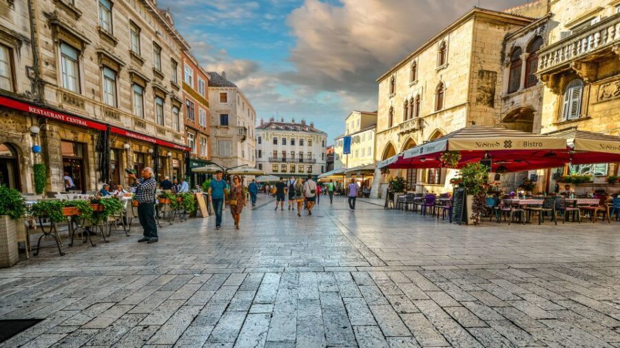 Discover The Old Town Split 1.5h walking Small group tour - Who Is This Tour Perfect For?