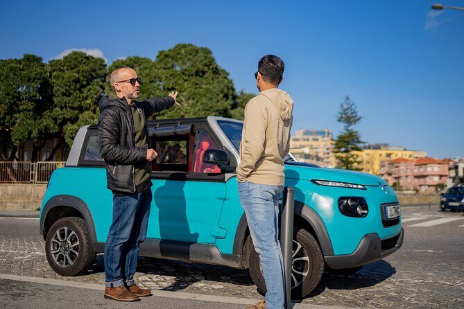 Discovering Porto in an eco-friendly vehicle - Stop 2: São Bento Railway Station