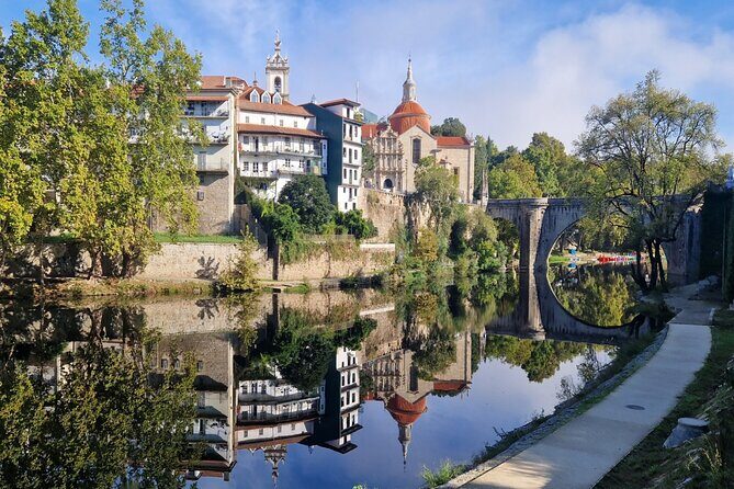 Douro Valley Tour: Wine Tasting River Cruise and Lunch from Porto - The Highlights and What Youll Love