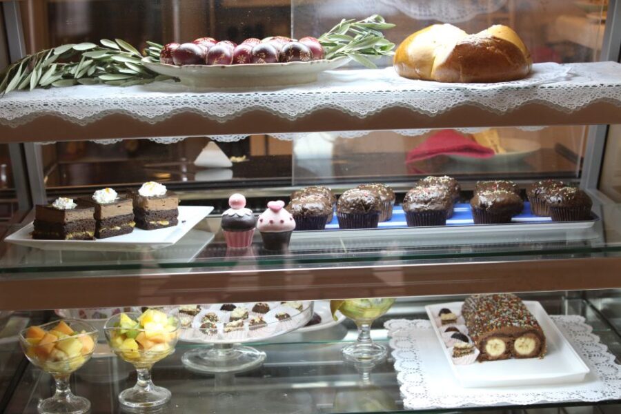 Dubrovnik Gastronomy: 3-Hour Food and Wine Tour - Authenticity and Reviews: What Travelers Say