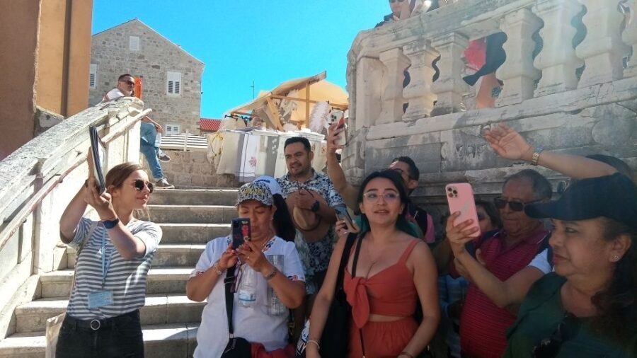 Dubrovnik: Panoramic Ride and Old Town Guided Walking Tour - What Sets This Tour Apart?