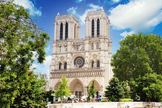 Early Access Paris Notre Dame Cathedral Walking Tour - An Honest Look at the Itinerary