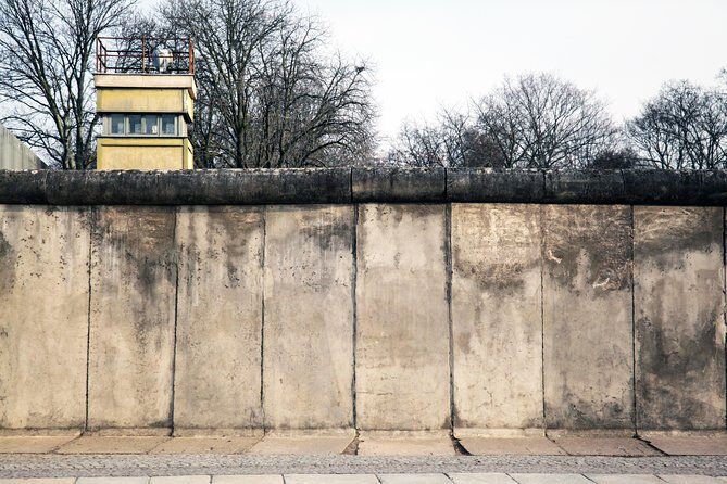East Berlin and the Berlin Wall 2-Hour Walking Tour - The Practicalities: What to Expect