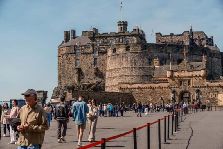 Edinburgh: Edinburgh Castle Tickets & Tour with Kilted Guide - Is This Tour Right for You?