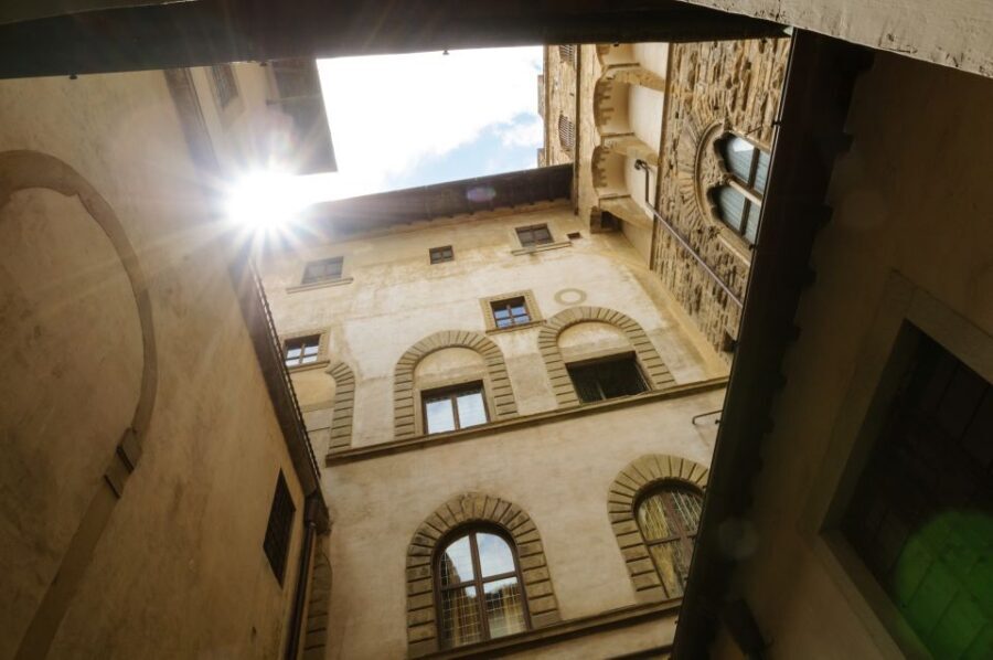 Florence: Palazzo Vecchio Entrance Ticket & Audioguide - What Makes This Experience Stand Out