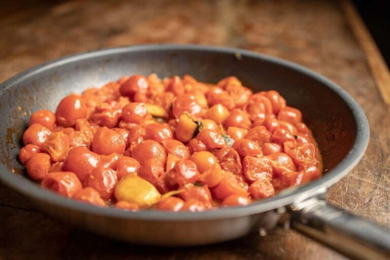 Florence: Pasta & Tiramisu Class with Unlimited Wine - An In-Depth Look at the Experience