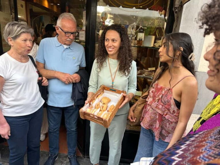 Florence: Street Food Tour with Wine & Local Guide - Why This Tour Works