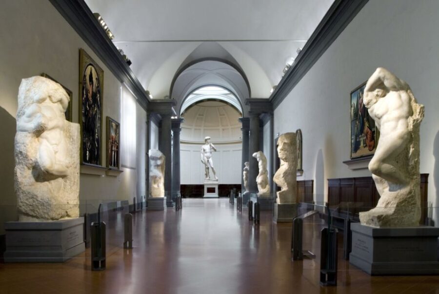 Florence: Uffizi Gallery and Accademia Gallery Guided Tour - The Benefits of a Guided Tour