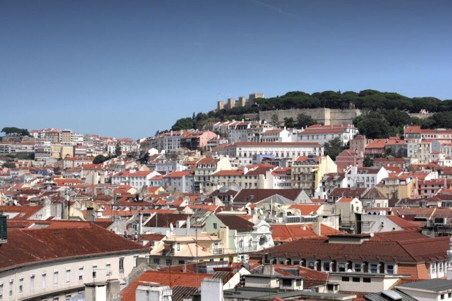 From Algarve: Lisbon City Tour with Shopping - Authentic Traveler Insights