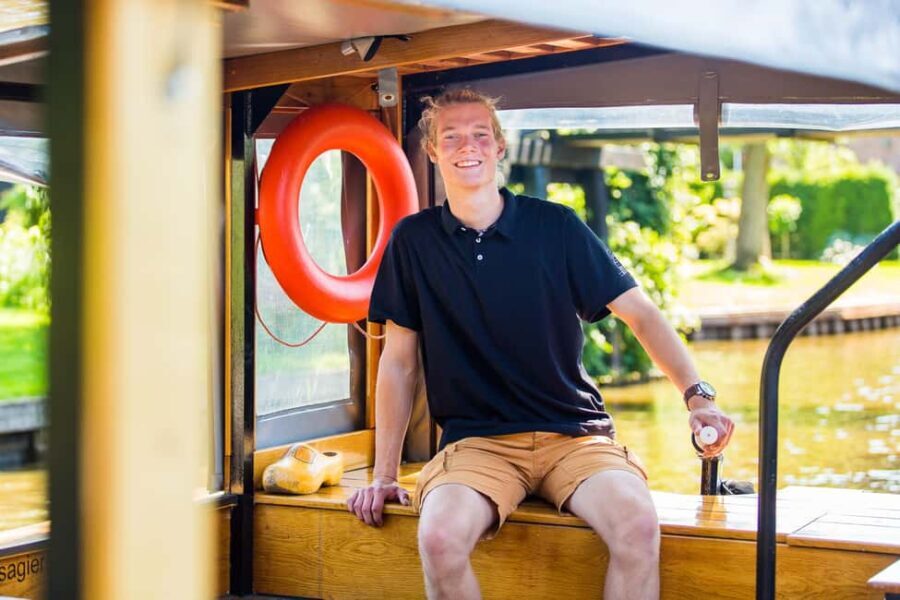 From Amsterdam: Ultimate Giethoorn Experience with Boat Tour - What’s Included and What’s Not