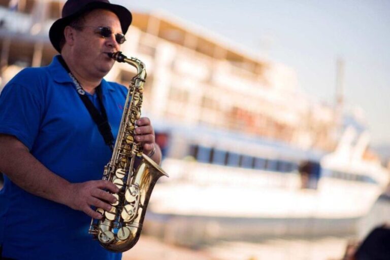 From Athens: Day Cruise to Hydra, Poros & Aegina with Lunch - The Cruise Experience: Comfort and Entertainment