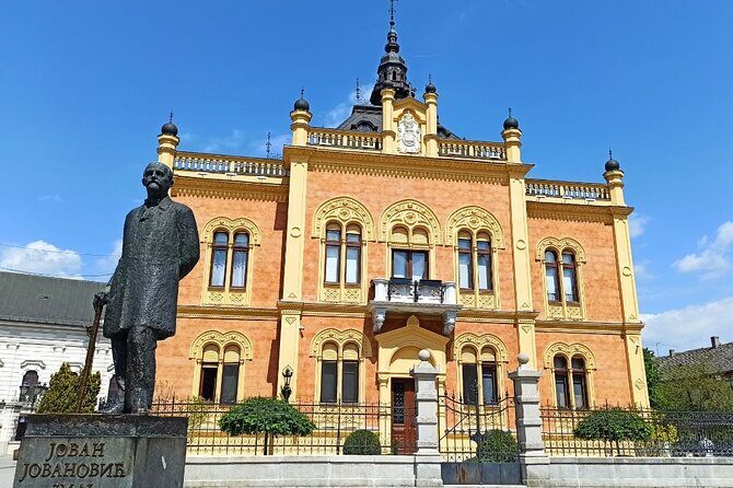 From Belgrade: Novi Sad and Sremski Karlovci Tour - Transport and Comfort