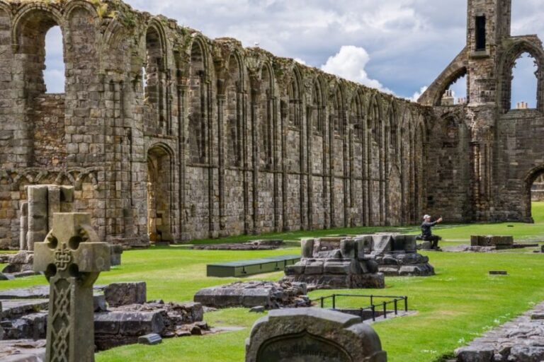 From Edinburgh: St Andrews & Fife's Fishing Villages - Transportation and Group Size