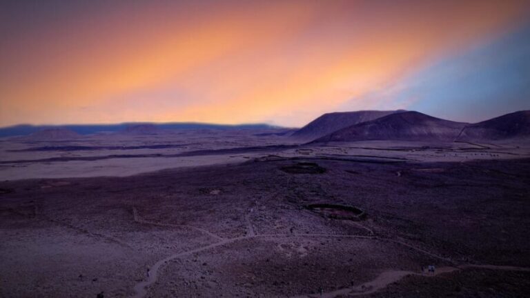From Fuerteventura: Sunset Hike at Volcano with Scenic Views - The Magic of the Sunset