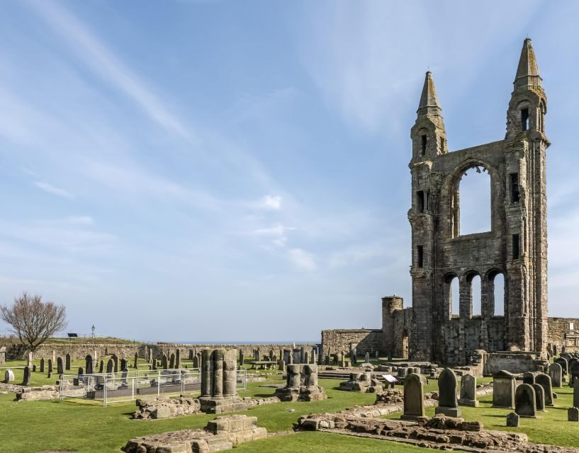 From Glasgow: St Andrews & the Kingdom of Fife Full-Day Tour - Falkland and Falkland Palace: A Step Back in Royal Time