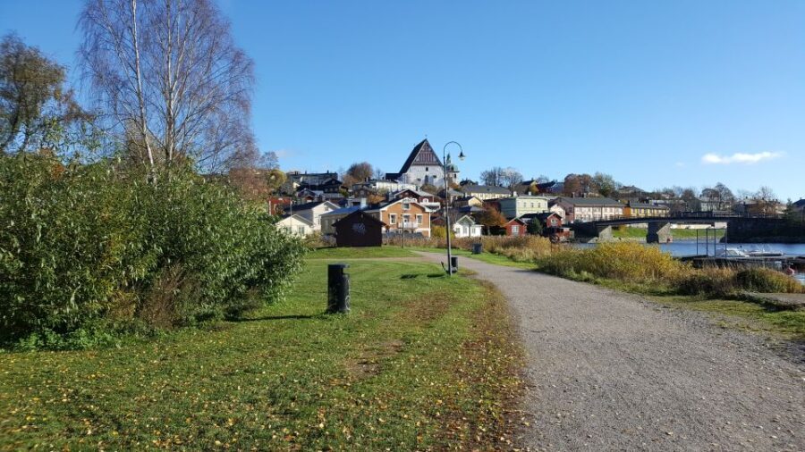 From Helsinki: Porvoo Guided Day Trip with Transportation - Who Would Enjoy This Tour?