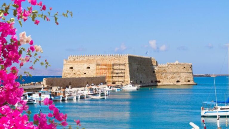 From Heraklion: Historical Center City Tour & Knossos Palace - The Experience in Detail