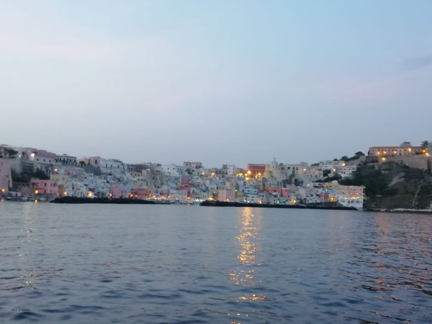 From Ischia: Procida Island Full-Day Boat Tour with Lunch - Detailed Breakdown of the Itinerary