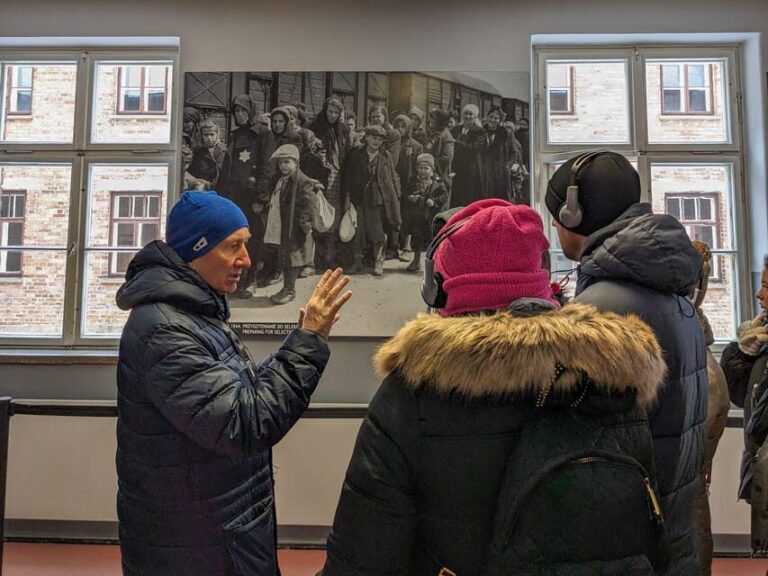 From Krakow: Auschwitz-Birkenau Guided Tour & Hotel Pickup - Why This Tour Offers Value