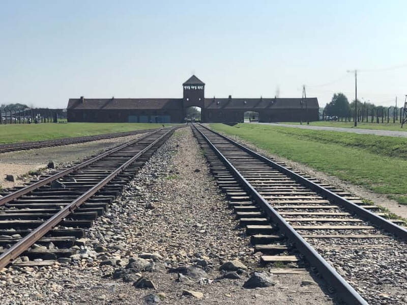 From Krakow: Auschwitz-Birkenau Guided Tour & Pickup - Practical Tips for Visiting Auschwitz-Birkenau