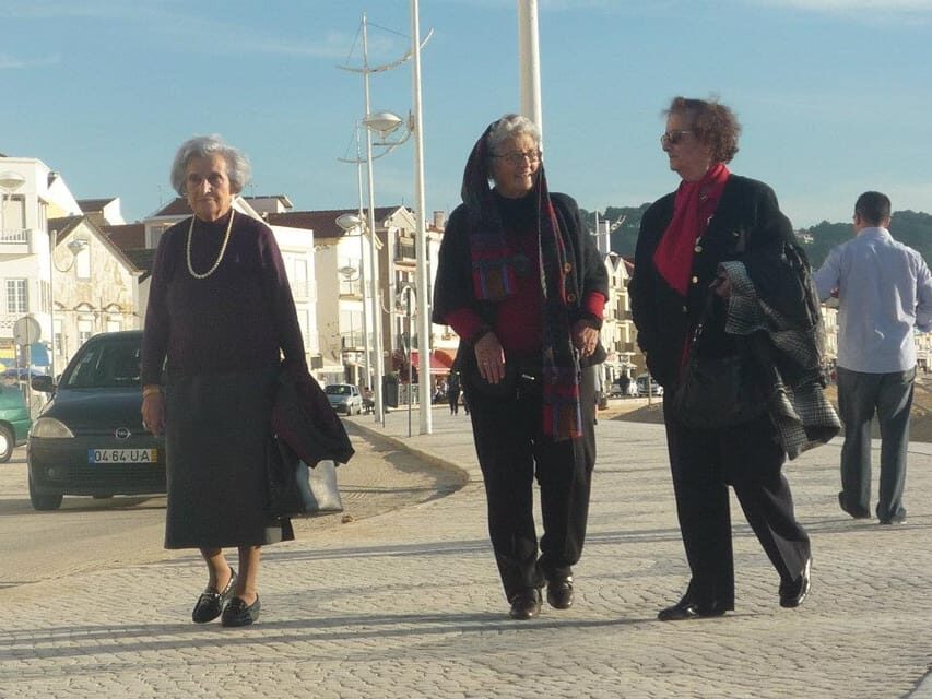 From Lisbon: Fátima, Batalha, Nazaré and Óbidos Day Tour - The Practical Details