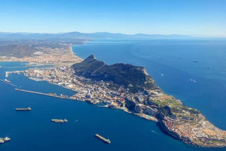 From Malaga and Costa del Sol: Gibraltar Sightseeing Tour - Practical Aspects of the Tour