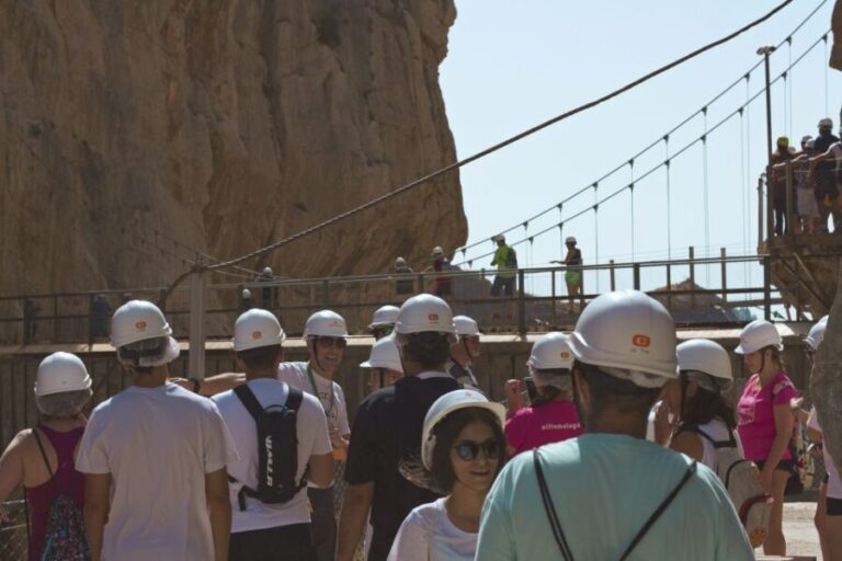 From Málaga: Caminito del Rey Full-Day Tour - Walking Along The Caminito del Rey