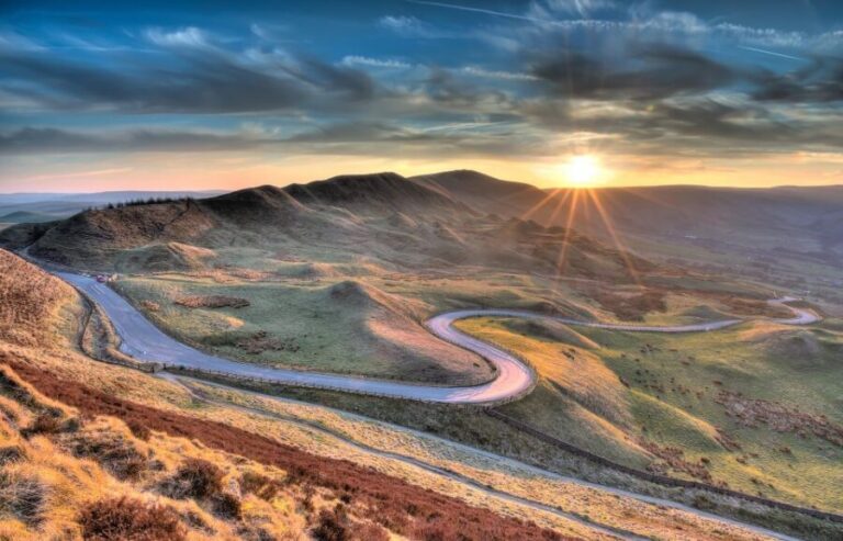 From Manchester: Chatsworth and the Peak District Tour - The Highlight: Chatsworth House