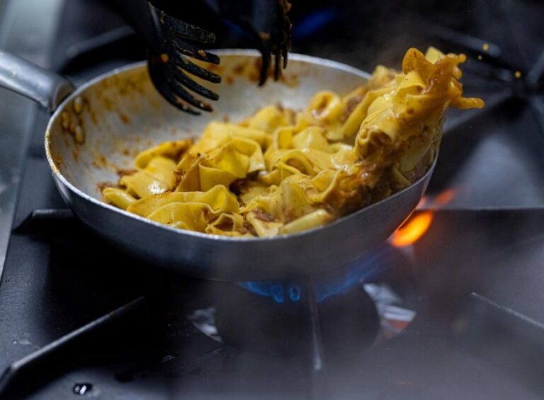 From Montecatini Terme: Wine Experience in Tuscan Farm - The Heart of the Experience: Food and Wine