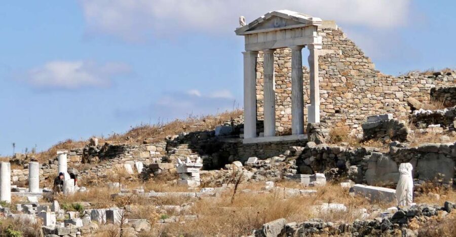 From Mykonos Cruise Port: Delos Guided Tour - Analyzing the Price & Value