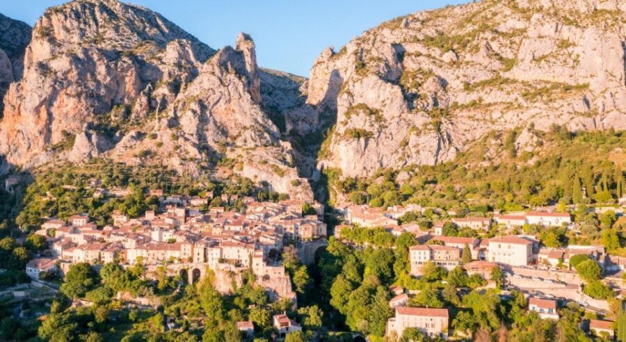From Nice: Gorges du Verdon Guided Tour - Exploring Castellane and the Verdon River