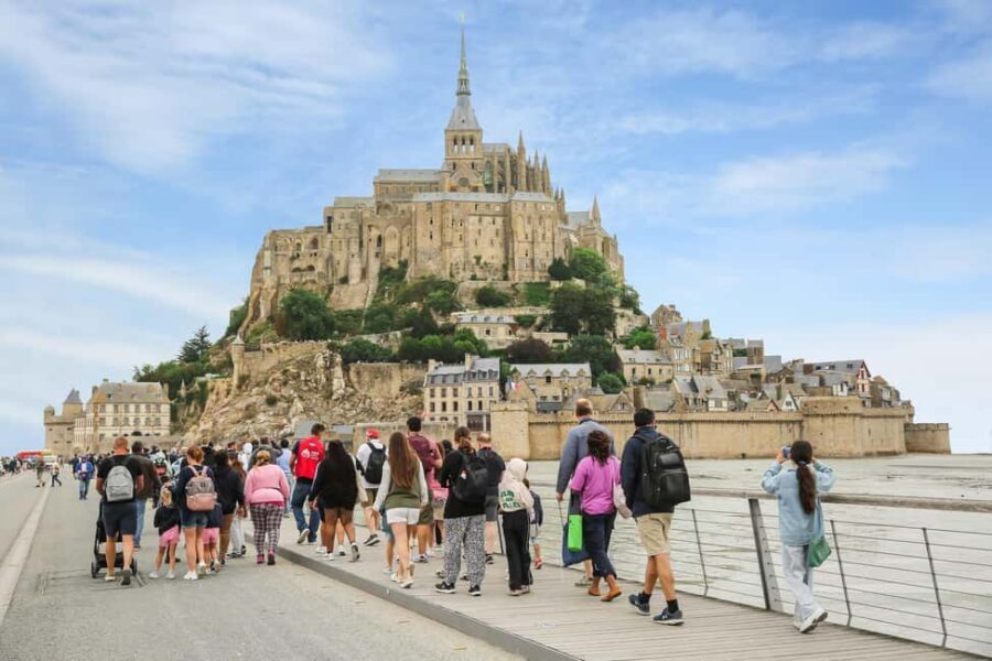 From Paris: Mont Saint-Michel Tour with Hotel Pickup Service - What’s Included and What’s Not