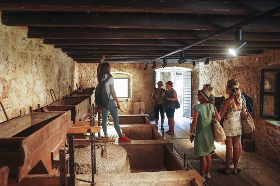 From Split: Krka Waterfalls Tour with Boat Cruise & Swimming - Visiting the Jaruga Hydroelectric Power Plant