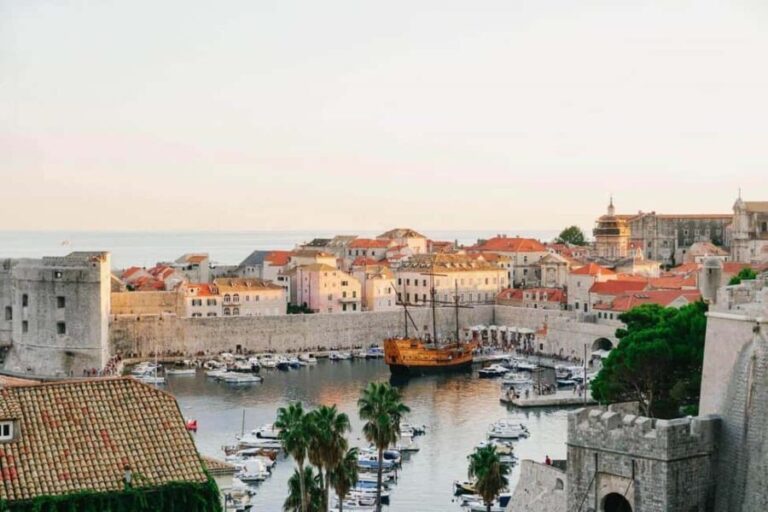 From Split/Trogir: Dubrovnik Guided Tour with a Stop in Ston - An In-Depth Look at the Tour Experience