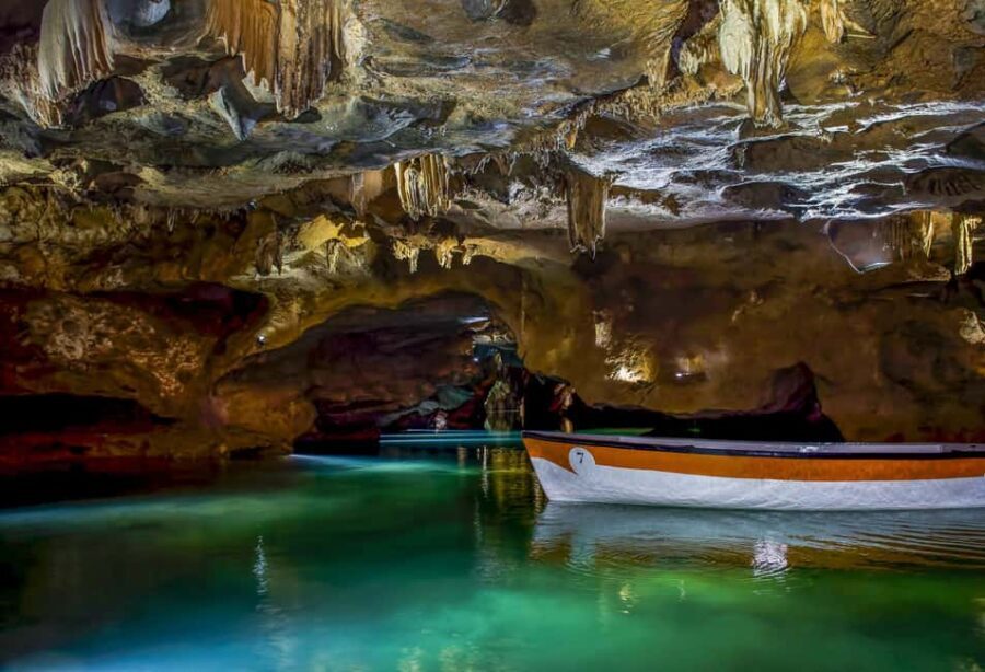 From Valencia: Boat Tour to the Cueva de Sant Josep + Entrance Included + Guide - What Makes This Tour Stand Out?