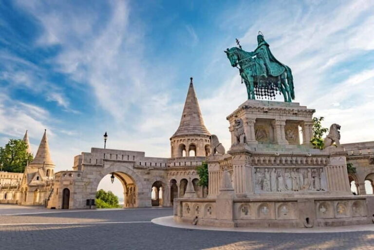 From Vienna: Budapest Small-Group Guided Day Tour - What Works Well and What Could Be Better