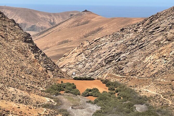 Fuerteventura: PANORAMA GRAND TOUR 2in1 Historic & photo tour. - Transportation and Group Size