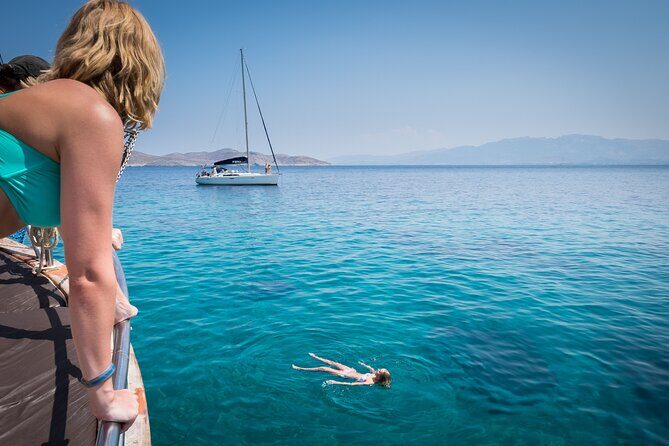 Full Day Boat Cruise to 3 Islands with optional pickup - Lunch and Onboard Comforts