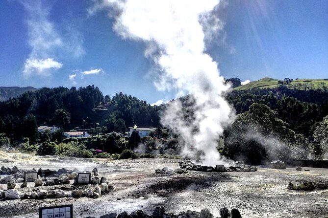 Full Day Jeep Tour Furnas with lunch (Cozido) and drinks included - Convenient Pickup and Small-Group Comfort
